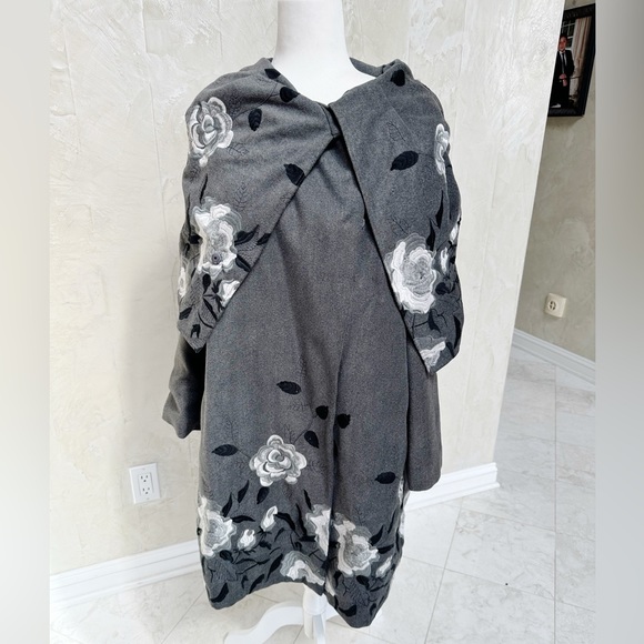 Samuel Dong | Jackets & Coats | Rare Find Samuel Dong Grey Coat With ...